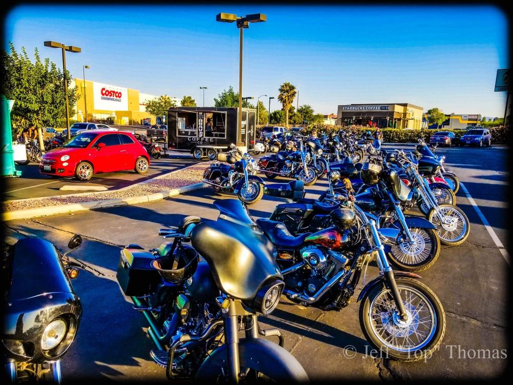 BOMBSHELLS BAR AND GRILL - 92 Photos & 23 Reviews - 15863 Lorene Dr ...