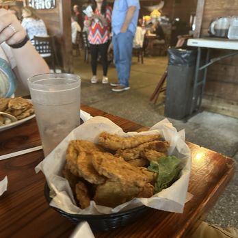 MARSHSIDE GRILL - Updated January 2025 - 181 Photos & Average of 3.6 ...