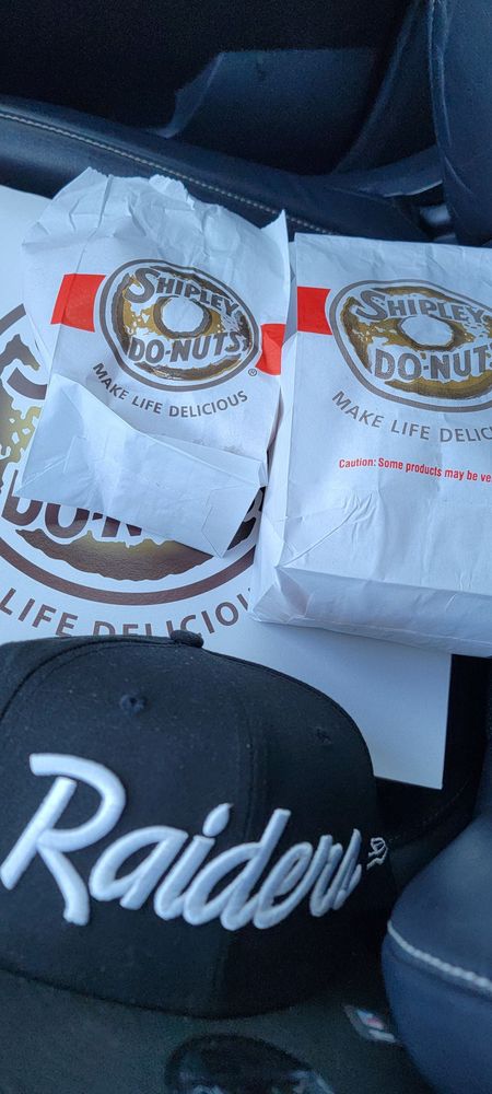 SHIPLEY DO-NUTS - 28 Photos - 8155 Custer Rd, Frisco, Texas - Donuts ...