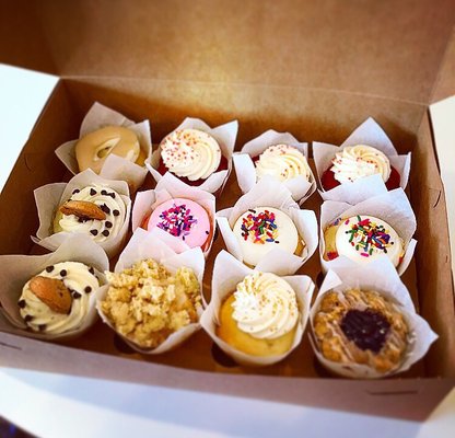 SCRATCH CUPCAKERY - Updated December 2025 - 37 Photos & 90 Reviews ...