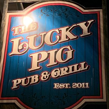 THE LUCKY PIG PUB & GRILL - Updated August 2025 - 31 Photos & 39 ...