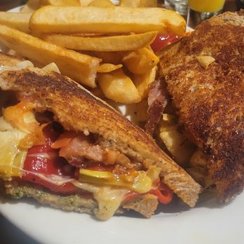 THE GRIDDLE CAFE - 6979 Photos & 6709 Reviews - 7916 Sunset Blvd, Los ...