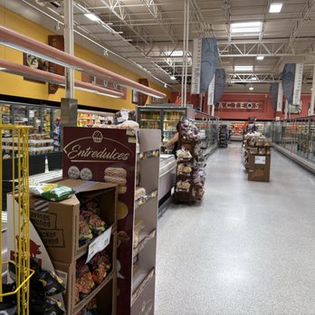 RALPH’S FOOD WAREHOUSE - Updated December 2025 - 22 Photos & 24 Reviews ...