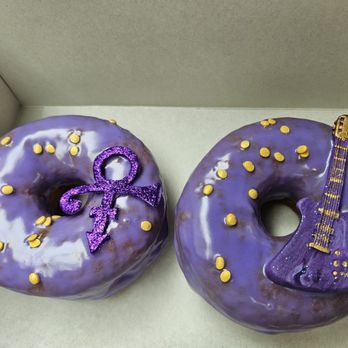 MOONBRIDGE DOUGHNUT STUDIO - Updated June 2024 - 161 Photos & 117 ...