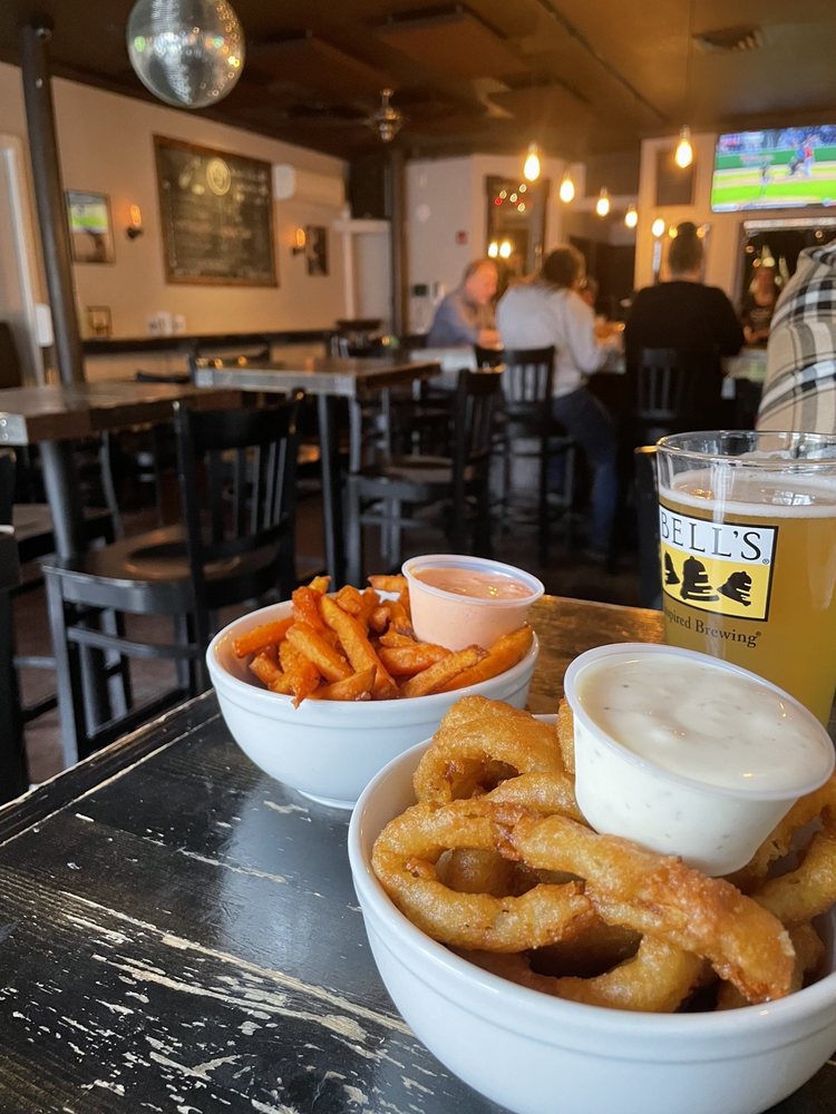 THE TAPP - Updated October 2025 - 95 Photos & 157 Reviews - 17 N ...