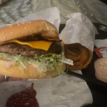 OMEGA DRIVE-IN - Updated October 2025 - 160 Photos & 304 Reviews - 309 ...