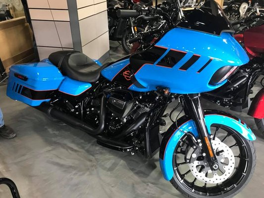 SHELDON’S HARLEY-DAVIDSON - Updated October 2025 - 36 Photos & 51 ...