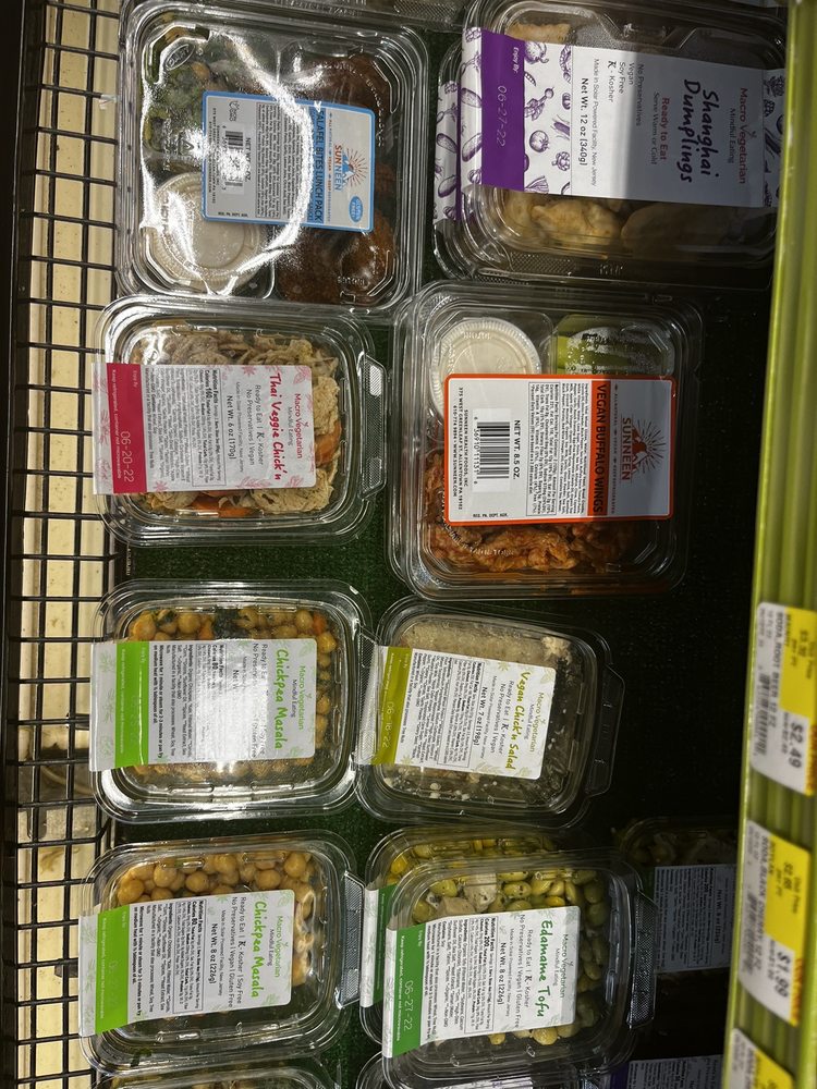 GREENPOINT NATURAL MARKET - Updated July 2025 - 48 Photos & 29 Reviews ...