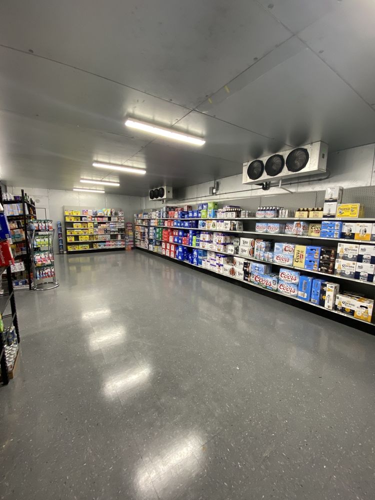 HAWKS DELI AND MARKETPLACE - Updated January 2026 - 8 Billings Rd ...