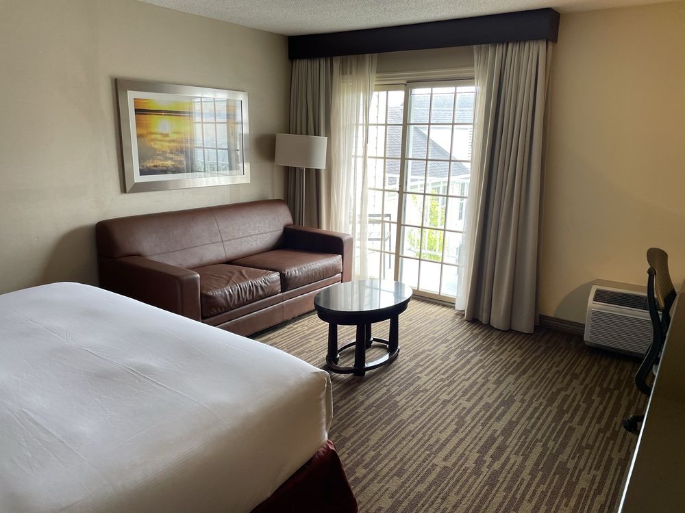 DOUBLETREE BY HILTON HOTEL RALEIGH-DURHAM AIRPORT - Updated October ...
