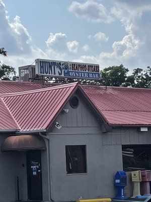 HUNT’S SEAFOOD RESTAURANT & OYSTER BAR - Updated July 2025 - 131 Photos ...