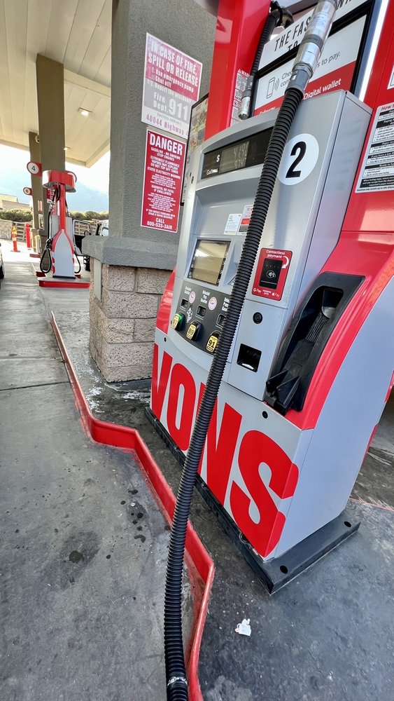 VONS GAS - Updated July 2025 - 43 Photos - 40044 CA-49, Oakhurst ...