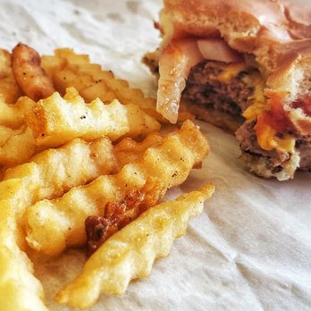 MAJOR MUNCH - Updated July 2025 - 23 Photos & 38 Reviews - 101 NW 1st ...