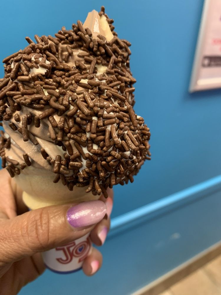 TCBY GROSSE POINTE - Updated October 2024 - 13 Photos & 17 Reviews ...