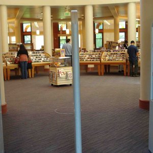 WESTLAKE BRANCH LIBRARY - 12 Photos & 39 Reviews - Libraries - 275 ...