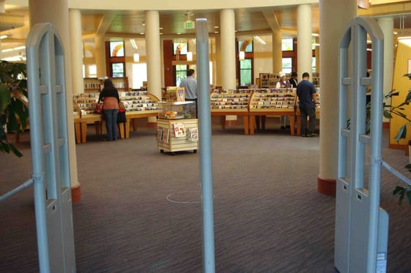 MILLBRAE LIBRARY - Updated August 2024 - 18 Photos & 80 Reviews - 1 ...