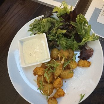 THREE ROSES TAVERN - Updated December 2025 - 50 Photos & 40 Reviews ...