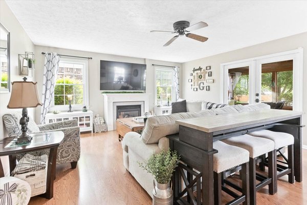 JENI REITZ - 7700 Rivers Edge Dr, Columbus, Ohio - Real Estate Agents ...