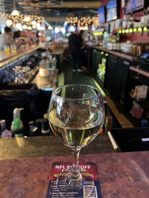 CITY POOL HALL & SPORTS BAR - Updated January 2026 - 34 Photos & 77 ...