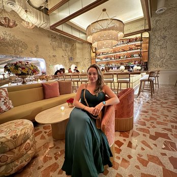 ELIA - Updated December 2024 - 93 Photos & 35 Reviews - 1440 NW N River ...