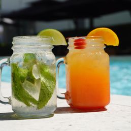 SOLA - Updated July 2025 - 622 Photos & 230 Reviews - 1000 Collins Ave ...