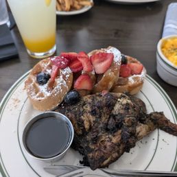 TASTE KITCHEN + BAR - Updated October 2025 - 750 Photos & 495 Reviews ...