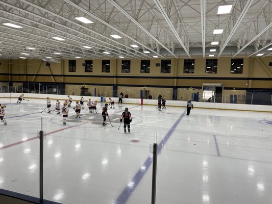 COMPTON FAMILY ICE ARENA - Updated December 2025 - 47 Photos & 11 ...