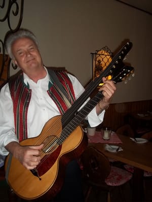 HEURIGER HANS MALY - Updated May 2025 - 10 Photos - Sandgasse 8, Wien ...