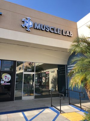 MUSCLE LAB - 128 Photos & 80 Reviews - 2381 E Colorado Blvd, Pasadena ...