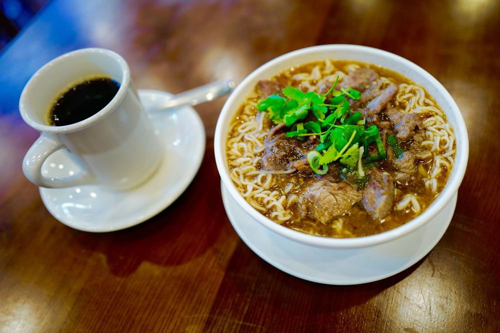 CAFE NEW HONOLULU - 326 Photos & 163 Reviews - Bakeries - 888 Stockton ...