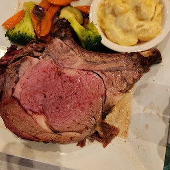 BIG FOOT INN - Updated February 2025 - 46 Photos & 107 Reviews - 11508 ...