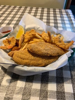 FLYING FISH - 235 Photos & 276 Reviews - 300 E Abram St, Arlington, TX ...