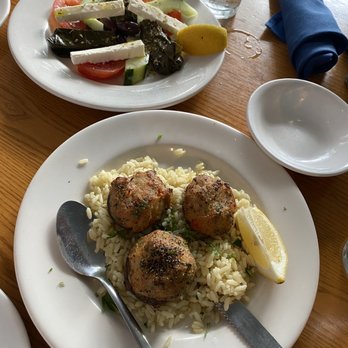 CHRISTOS GREEK RESTAURANT - Updated May 2024 - 215 Photos & 214 Reviews ...