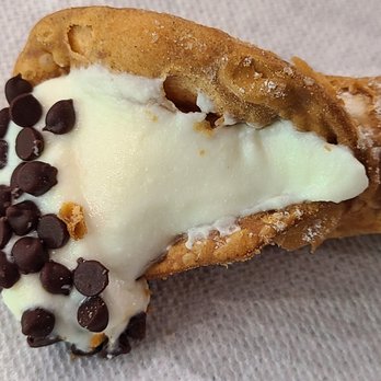 CAPRI BAKERY - Updated May 2024 - 47 Photos & 68 Reviews - 3434 Merrick ...