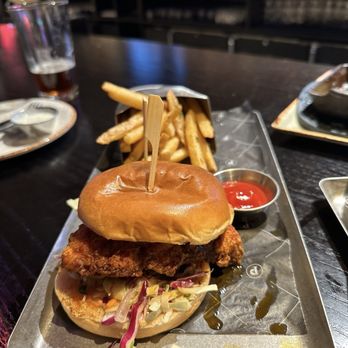 PUTTSHACK - DENVER - Updated September 2025 - 374 Photos & 213 Reviews ...