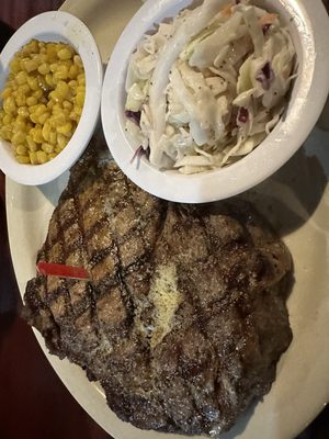 STRAIGHT OFF THE ROAD BBQ - Updated December 2025 - 49 Photos & 141 ...