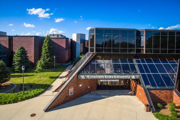 GOVERNORS STATE UNIVERSITY - Updated December 2025 - 88 Photos & 16 ...