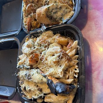 THE OUTSIDE KITCHEN - Updated January 2025 - 76 Photos & 35 Reviews ...