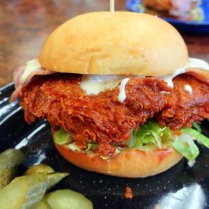 CRUNCH PUNCH CHICKEN - Updated August 2025 - 401 Victoria Avenue ...