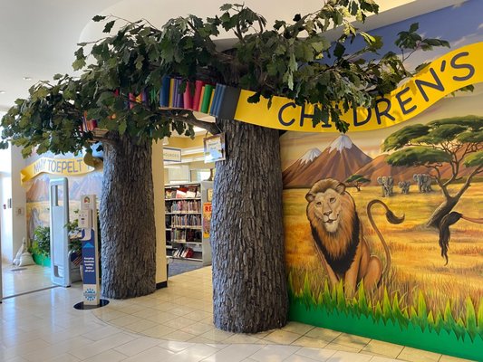 ANAHEIM CENTRAL LIBRARY - Updated December 2025 - 60 Photos & 68 ...