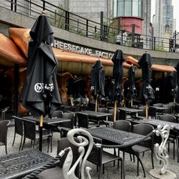 THE CHEESECAKE FACTORY - Updated October 2025 - 1399 Photos & 1476 ...