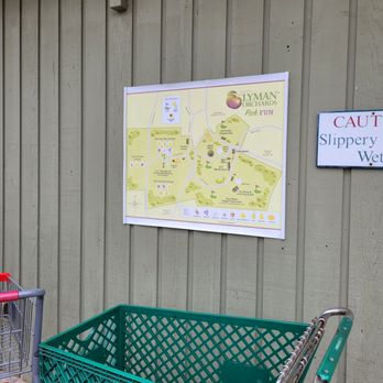 LYMAN ORCHARDS APPLE BARREL MARKET - Updated October 2025 - 686 Photos ...