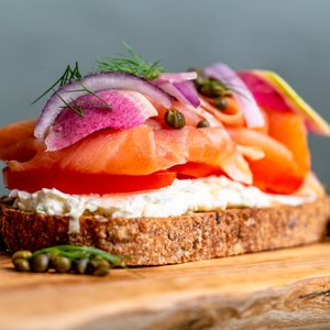 TOPSIDE AT THE BEACON - Updated October 2025 - 173 Photos & 127 Reviews ...