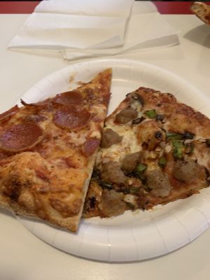 CHRISTOPHERS SUBS & PIZZA - 26 Photos & 118 Reviews - 264 Main ...
