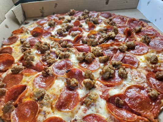 OHIO STATE PIZZA - Updated 05/2025 - 20 Photos & 65 Reviews - 325 E ...