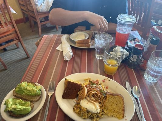 DOWNTOWN CAFE - Updated August 2025 - 251 Photos & 337 Reviews - 606 N ...