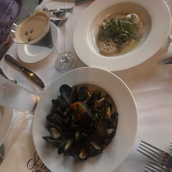 ST MARTIN’S WINE BISTRO - Updated February 2025 - 148 Photos & 70 ...