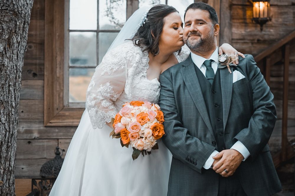 OAK TREE MANOR - Updated December 2025 - 82 Photos & 14 Reviews - 5310 ...