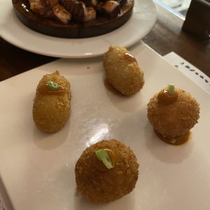 TOMIÑO TABERNA GALLEGA - 1056 Photos & 381 Reviews - 192 Grand St, New ...