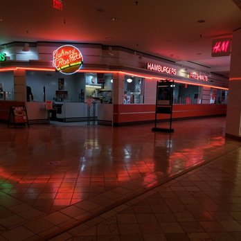 WOODBRIDGE CENTER - Updated October 2025 - 232 Photos & 104 Reviews ...